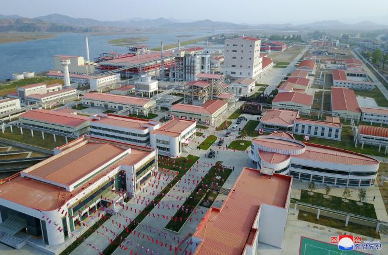 Does the Sunchon Phosphatic Fertilizer Plant Produce Uranium: Not ...